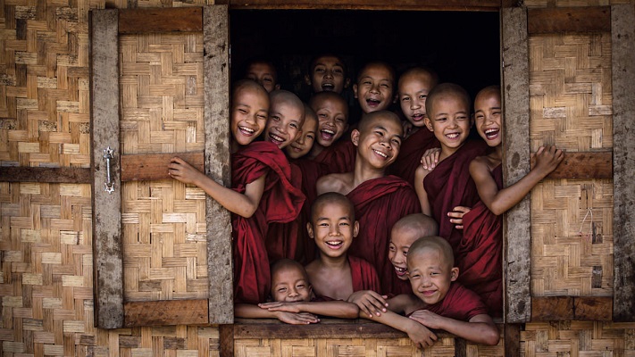 Peaceful Saging > Myanmar Shalom Travels